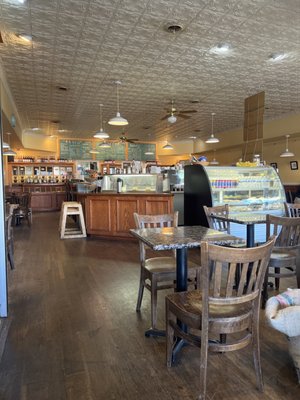 MILL MOUNTAIN COFFEE AND TEA - Updated November 2024 - 42 Photos & 86 ...