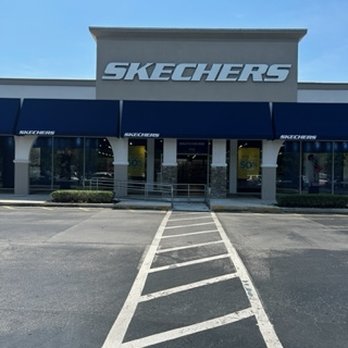 SKECHERS WAREHOUSE OUTLET - Updated June 2025 - 3888 W Hillsboro Blvd ...