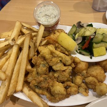 CAPTAIN MARDEN’S SEAFOODS - Updated December 2025 - 186 Photos & 327 ...