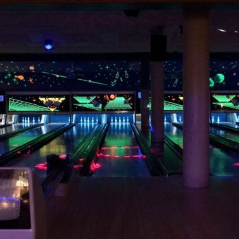 MARKHAM BOWL - Updated December 2025 - 36 Photos & 36 Reviews - 5762 ...