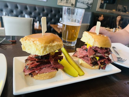 AZARIAS - Updated October 2025 - 144 Photos & 105 Reviews - 3058 Bloor ...