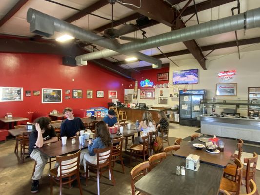 PIZZA ROUNDUP - Updated December 2025 - 47 Photos & 62 Reviews - 2 B St ...