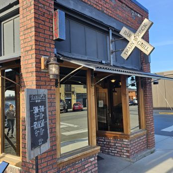 TRAIN WRECK BAR - Updated December 2024 - 928 Photos & 943 Reviews ...