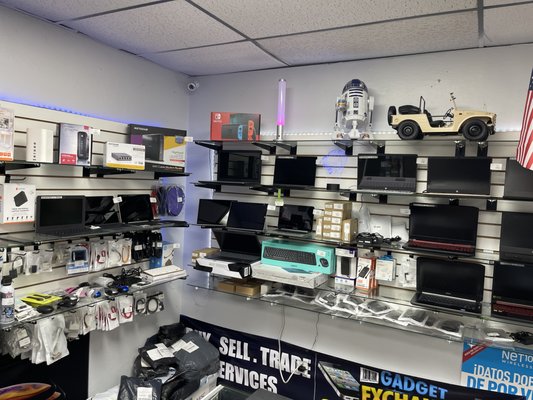 GADGET EXCHANGE - Updated January 2026 - 62 Photos & 39 Reviews - 3800 ...
