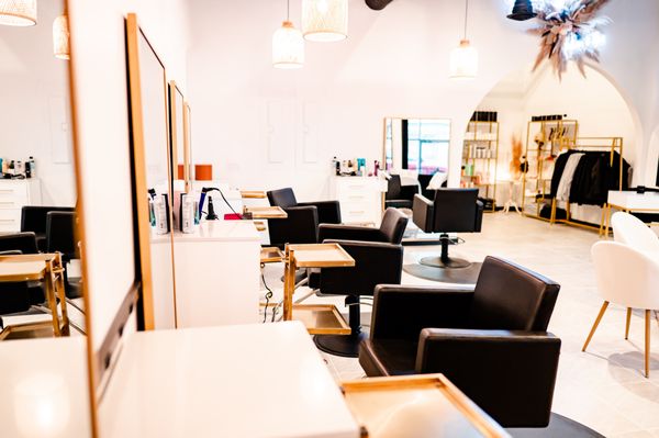 STUDIO YOU SALON & DAY SPA - Updated December 2025 - 39 N Walnut St ...