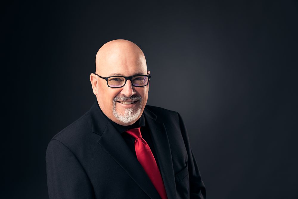 Havasu Headshots - Same Day Service Available - Updated April 2025 ...