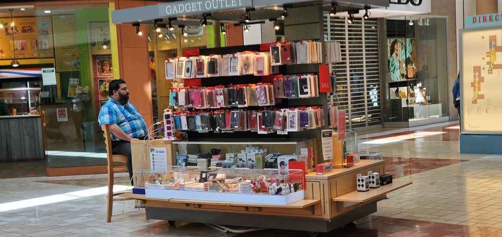 GADGET OUTLET - Updated November 2025 - 1350 Travis Blvd, Fairfield ...