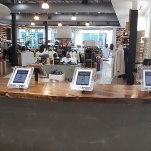 DECKERS BRAND SHOWCASE - 42 Photos & 33 Reviews 【6601 Hollister Ave ...