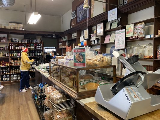 GENOVA BAKERY - 473 Photos & 554 Reviews - 749 N Sierra Nevada St ...