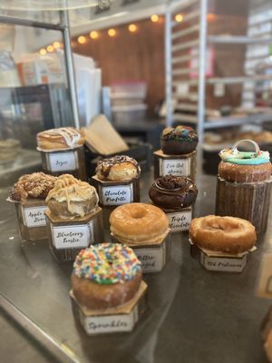 MITTEN RAISED - Updated October 2025 - 113 Photos & 81 Reviews - 1331 E ...