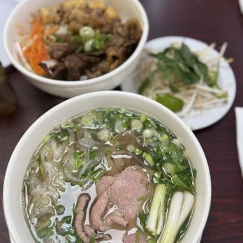 VPHO AND PIZZERIA - Updated January 2026 - 119 Photos & 54 Reviews ...