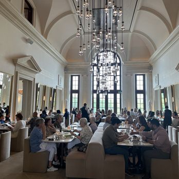 RH INDIANAPOLIS | THE GALLERY AT THE DEHAAN ESTATE - Updated January ...