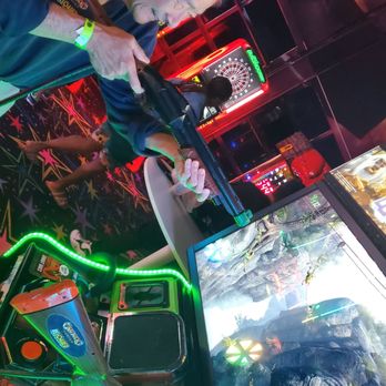 ARCADE MONSTERS - Updated June 2025 - 134 Photos & 73 Reviews - 6362 ...