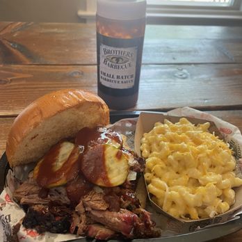 BROTHERS BARBECUE - Updated October 2025 - 1128 Photos & 990 Reviews ...