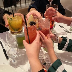 AVRA 48TH STREET - 819 Photos & 1011 Reviews - 141 E 48th St, New York ...