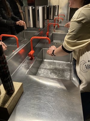 SENTRALEN - Updated October 2025 - 85 Photos & 31 Reviews - Øvre ...