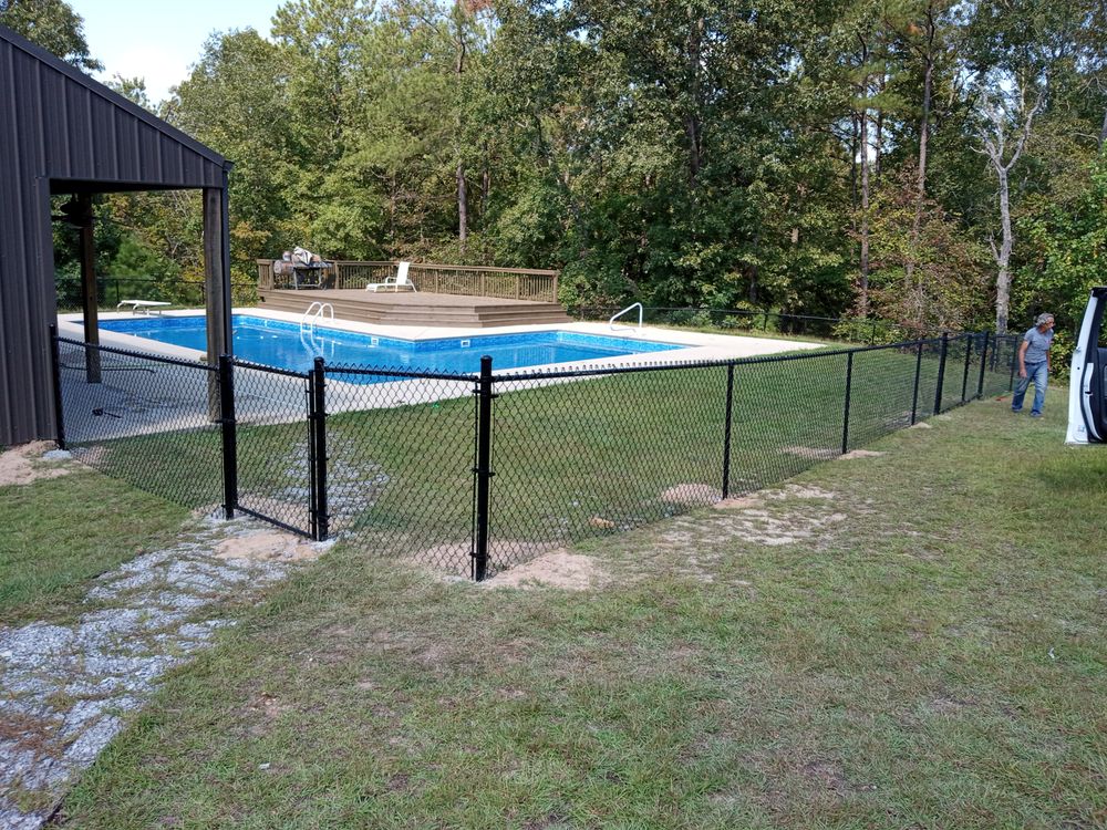 EXTREME FENCING - Updated May 2025 - Request a Quote - Elmore, Alabama ...