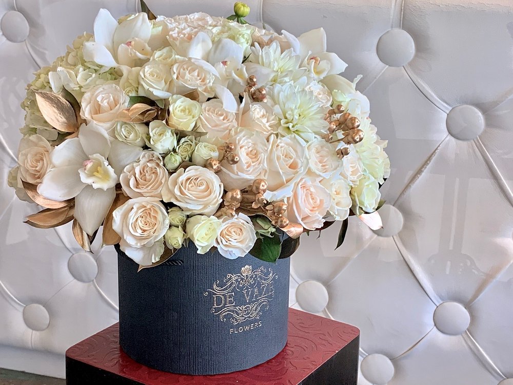 DE VAZE FLOWERS - Updated July 2025 - 217 Photos & 174 Reviews - 348 S ...