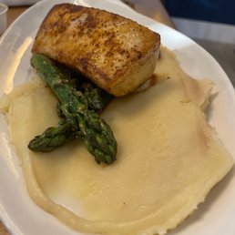 NOBLE ROOTS - Updated July 2025 - 196 Photos & 96 Reviews - 100 Blue ...