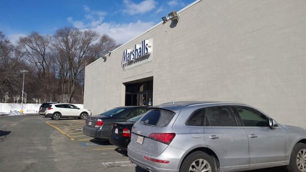 MARSHALLS - Updated December 2025 - 27 Reviews - 87 Main St, Stoneham ...