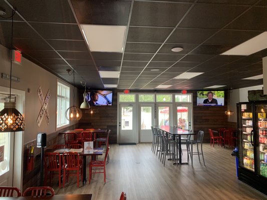 DOKO STATION PUB & EATERY - Updated July 2024 - 26 Photos & 29 Reviews ...