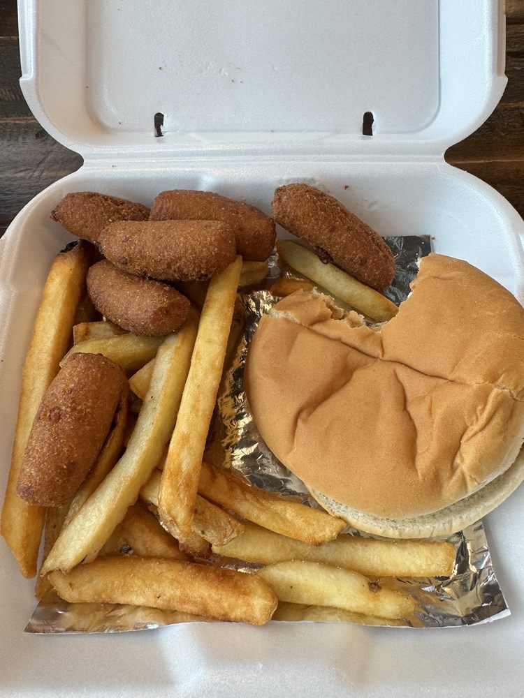 COOK OUT - Updated September 2025 - 20 Photos & 41 Reviews - 4950 New ...