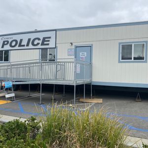 SIGNAL HILL POLICE DEPARTMENT - Updated May 2025 - 13 Photos & 17 ...