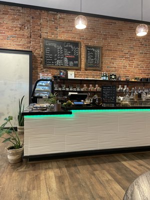 SOLID GROUND COFFEE & TEA - 19 Photos - 217 E Main St, Medford, Oregon ...