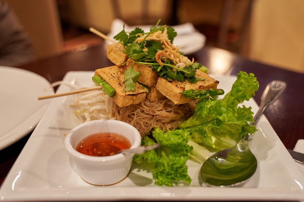 RACHA NOODLE & THAI - 166 Photos & 166 Reviews - 8900 161st Ave NE ...