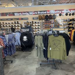 Work World Reviews | Read Customer Service Reviews of workworld.com