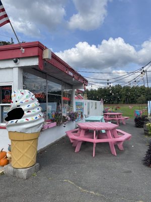 CINDY’S DRIVE IN - Updated November 2025 - 153 Photos & 92 Reviews ...