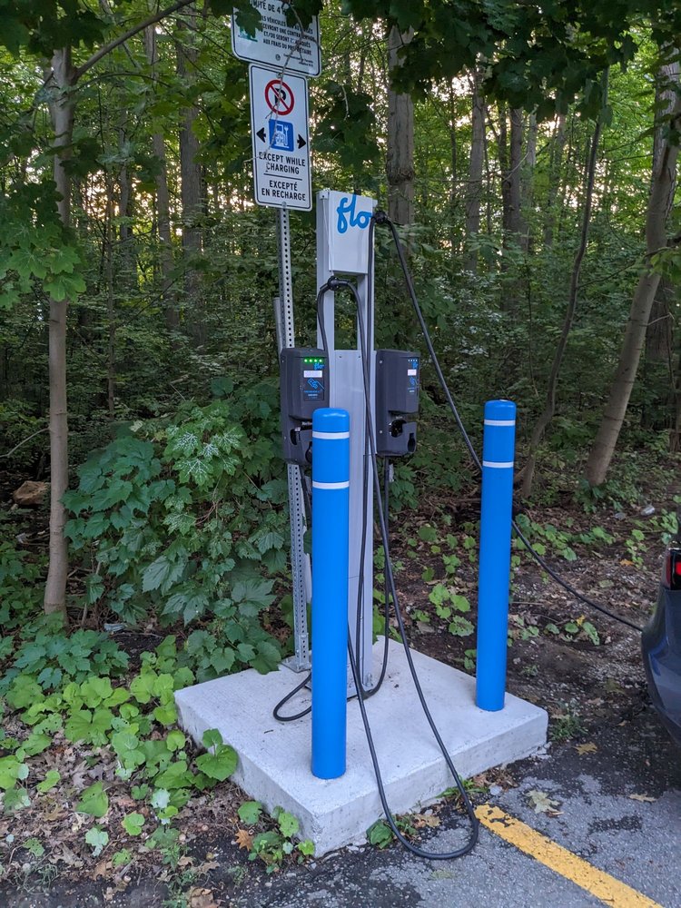 YORK UNIVERSITY - GLENDON CAMPUS - Updated October 2024 - 98 Photos ...