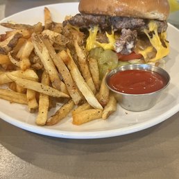 SOB EAST - 144 Photos & 107 Reviews - 5040 Sanderlin Ave, Memphis ...