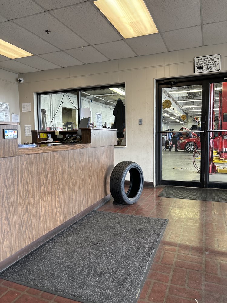 MAVIS DISCOUNT TIRE - Updated December 2025 - 15 Photos & 54 Reviews ...