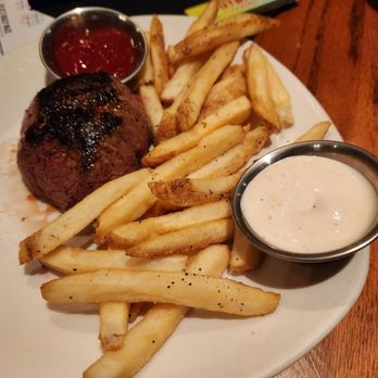 OUTBACK STEAKHOUSE - Updated August 2025 - 366 Photos & 359 Reviews ...