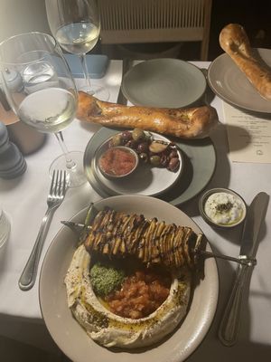 SHOSH - Updated December 2024 - 14 Photos - 41 Greenwich Ave, New York ...