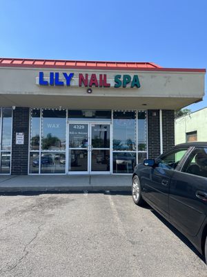 LILY NAIL SPA - Updated October 2025 - 31 Photos - 4329 New Falls Rd, Levittown, Pennsylvania ...