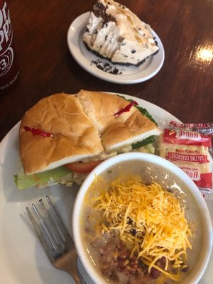 LUNCH BOX - Updated November 2025 - 22 Reviews - 609 2nd St, Webster ...