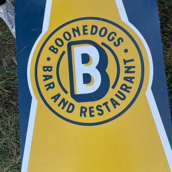 BOONEDOGS - Updated October 2025 - 248 Photos & 128 Reviews - 5902 Old ...