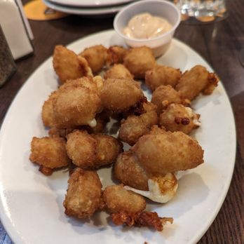 CLOVERLEAF TAVERN - 1004 Photos & 981 Reviews - 395 Bloomfield Ave ...