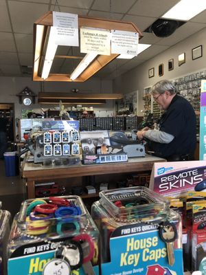 BILL’S LOCK & KEY - Updated September 2025 - 45 Photos & 88 Reviews ...