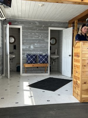 BUOY 35 - Updated May 2025 - 36 Photos & 15 Reviews - 1 Curtis Rd, Blue ...