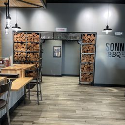 SONNY’S BBQ - Updated July 2025 - 35 Photos & 34 Reviews - 781 W Hwy 30, Gonzales, Louisiana ...