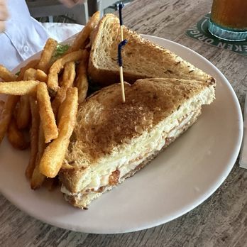 SHUCKERS - Updated April 2025 - 543 Photos & 597 Reviews - 9800 S Ocean ...