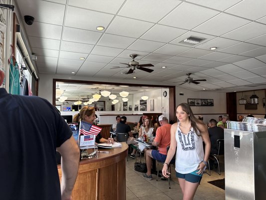 LIGHTHOUSE DINER - Updated March 2025 - 208 Photos & 206 Reviews - 1510 ...