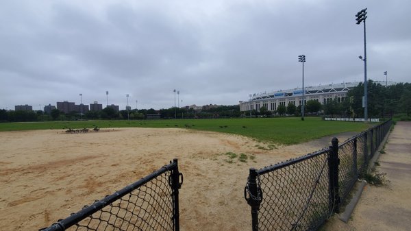 HERITAGE FIELD - Updated July 2025 - 27 Photos - 800 E 161st St, Bronx ...