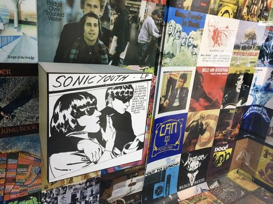 AUX 33 TOURS - Updated December 2025 - 33 photos & 32 avis - 1373 ...