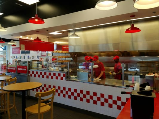 FIVE GUYS - Updated June 2024 - 28 Photos & 45 Reviews - 3592 Houston ...