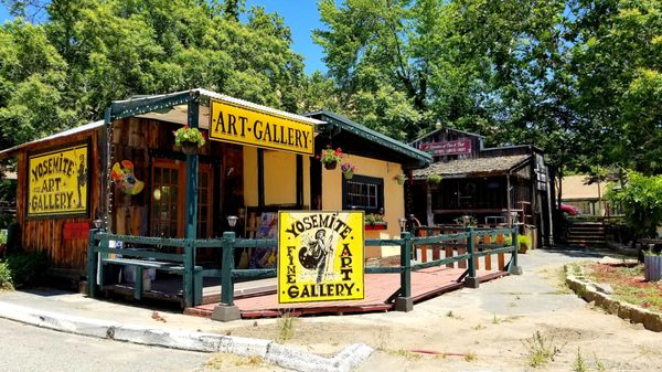 11 Photos - 35300 Hwy 41, Coarsegold, California - Antiques - Phone ...