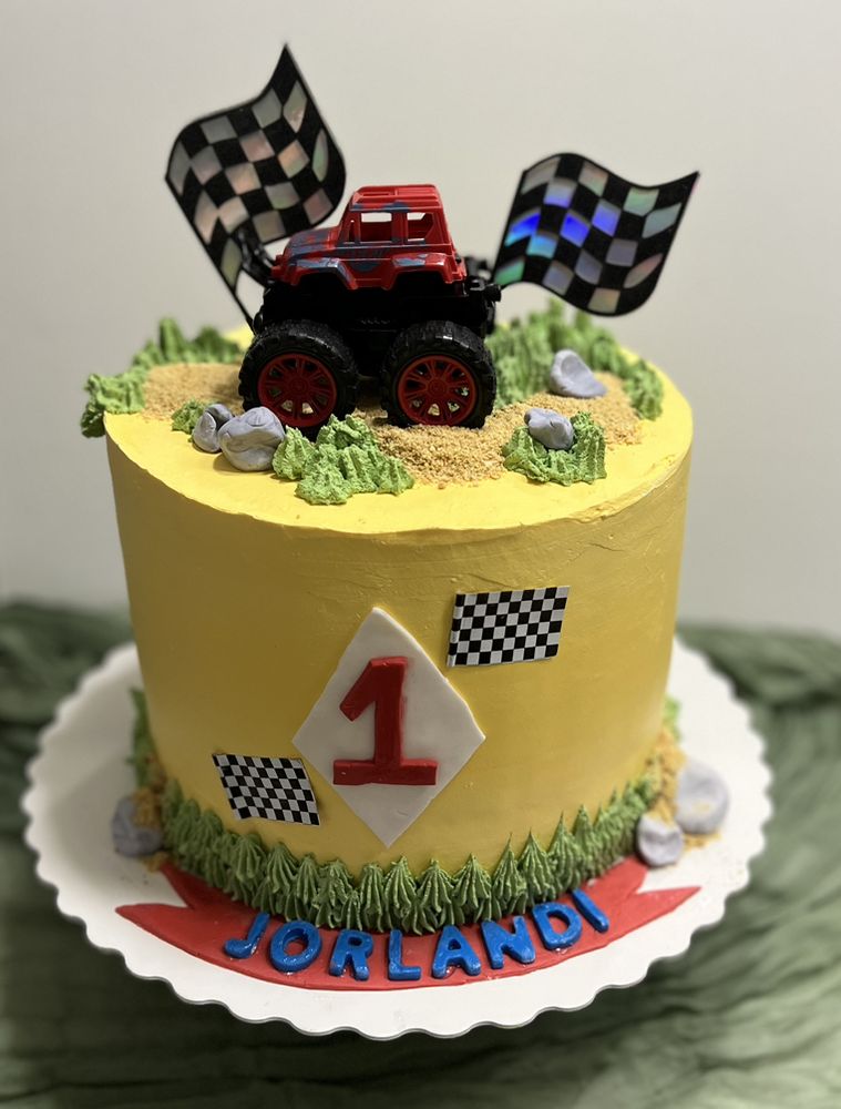 K CAKES - 10 Photos - Lawrenceville, Georgia - Custom Cakes - Phone ...